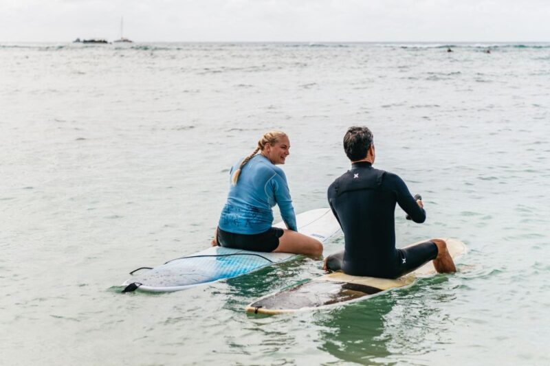 Oahu: Beginner-Friendly Waikiki Beach Surfing Lesson - What’s Included and What to Expect