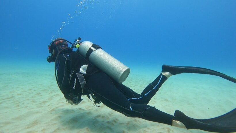 Oahu: Beginner SCUBA Dive at Electric Beach - Exploring the Reef