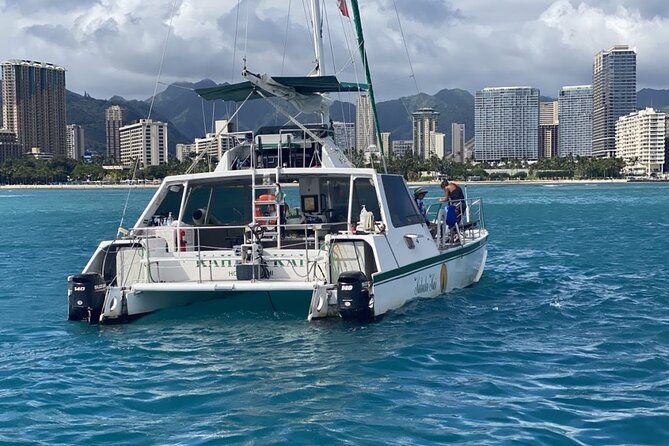 Oahu Catamaran Snorkel Tour: See Turtles 100% Guaranteed - Who Should Consider This Tour?