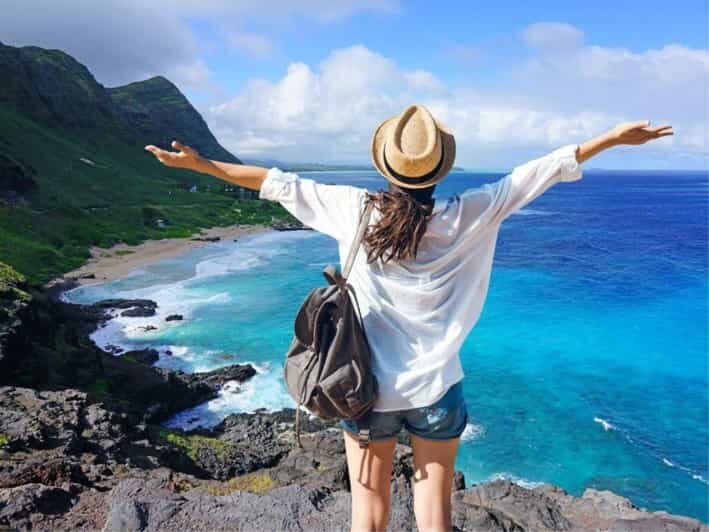 Oahu Circle Island Tour with Byodo-In Temple Admission - The Guide Experience