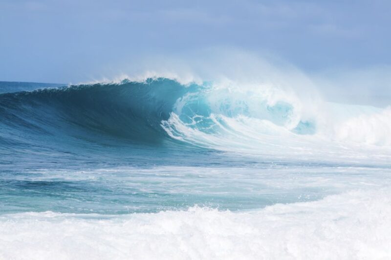 Oahu: Complete Island Tour with Tropical Waterfall Swimming - Key Points