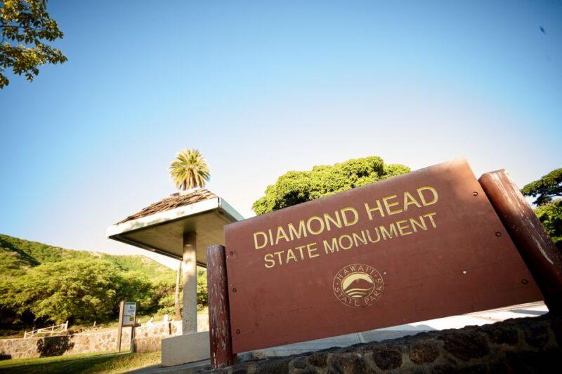 Oahu: Diamond Head Hike with Roundtrip Transportation - Tips for Making the Most of the Tour