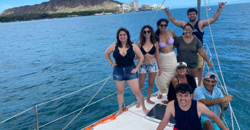 Oahu: Diamond Head Sail - Oahu: Diamond Head Sail – An Intimate Water Adventure with Unmatched Views