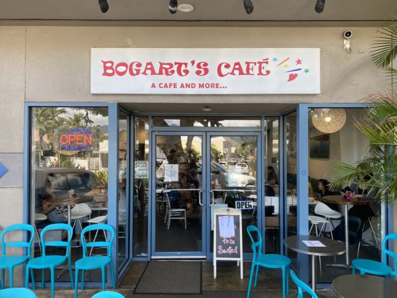 Oahu: Diamond Head Sunrise Hike with Acai Bowl and Malasada - The Sum Up