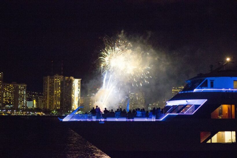 Oahu: Friday Night Fireworks Cocktail Cruise - What Does This Mean for You?