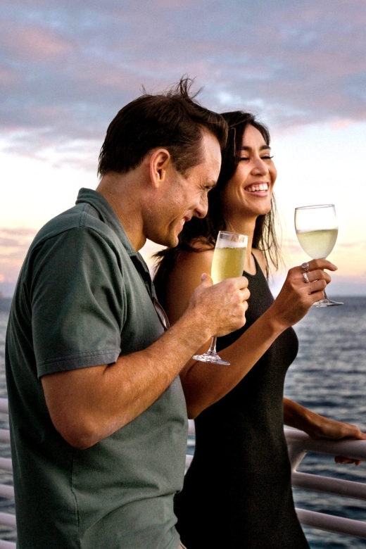 Oahu: Friday Night Fireworks Cocktail Cruise - The Itinerary Breakdown