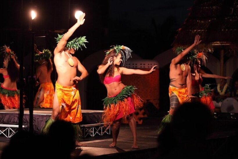 Oahu: Hilton Waikiki Starlight Luau - The Fireworks Show and Final Thoughts