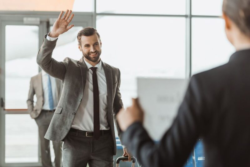 Oahu: Honolulu Airport Private by Escalade SUV - Who Should Book This Transfer?