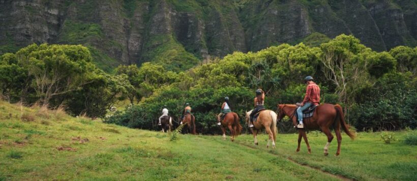 Oahu: Kualoa Hills and Valleys Horseback Riding Tour - Authenticity and Scenic Highlights