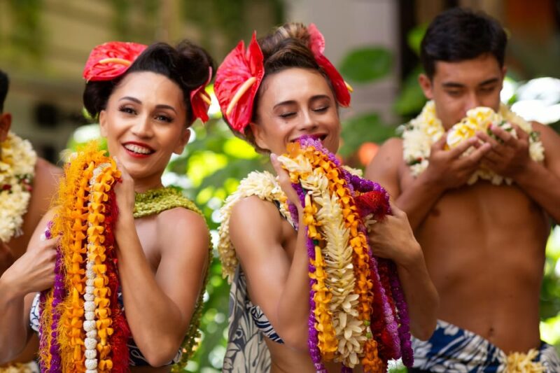 Oahu: Na Lei Aloha Luau in Waikiki with Optional Dinner - FAQ