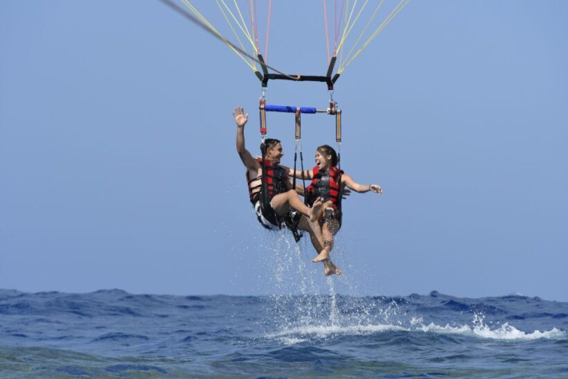 Oahu: Parasail on Maunalua Bay with Diamond Head Views - The Reviews in Perspective