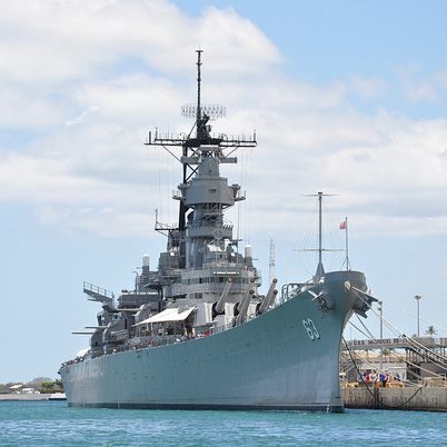 Oahu: Pearl Harbor Heroes Deluxe Experience - A Deep Dive into the Pearl Harbor Heroes Deluxe Experience