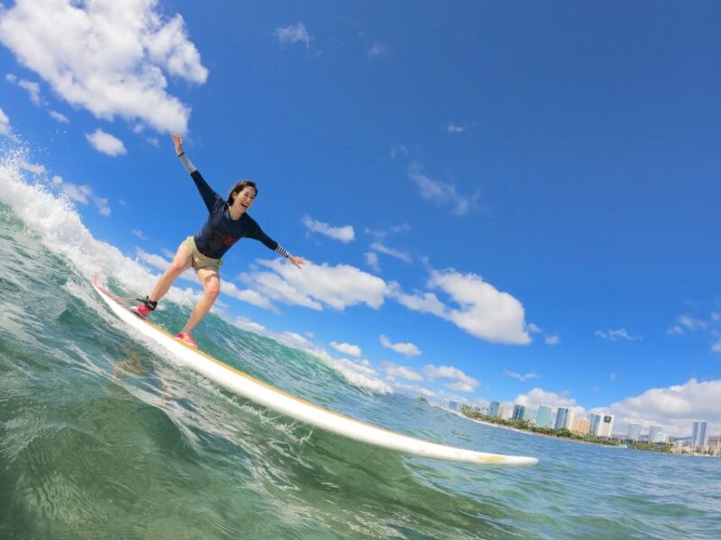 Oahu: Private Surfing Lesson in Waikiki Beach - The Gear and Amenities
