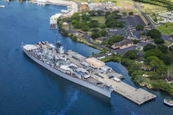 Oahu Small Group Shore Excursion: WWII The Full History - A Deep Dive into the Experience
