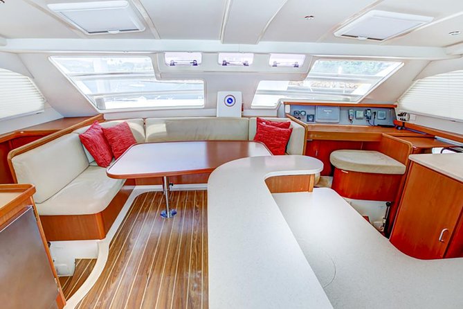 Oahu Small Group Snorkel Tour With Yacht Cruise - Inclusions and Amenities for a Luxurious Day