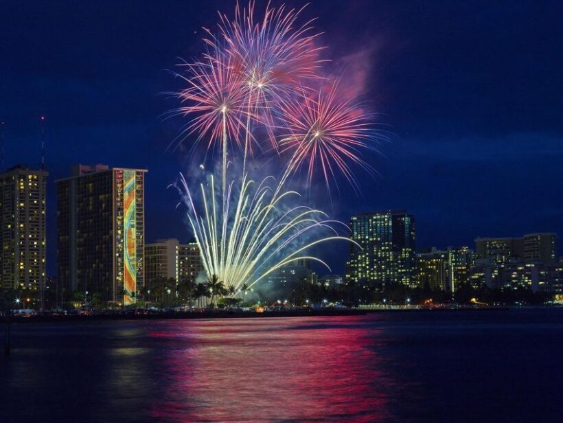 Oahu: Waikiki Fireworks Boat Cruise from Oahu - Authentic Traveler Perspectives