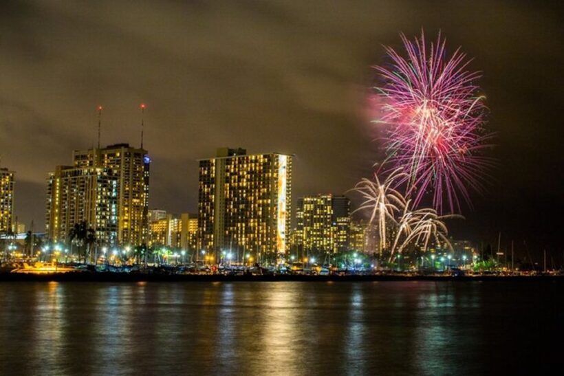 Oahu: Waikiki Friday Night Fireworks Catamaran (Wahine Koa) - A Deep Dive into the Experience