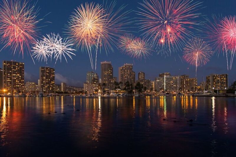 Oahu: Waikiki Friday Night Fireworks Sail - Why Youll Love This Tour