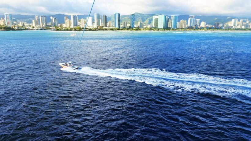 Oahu: Waikiki Parasailing - Key Points