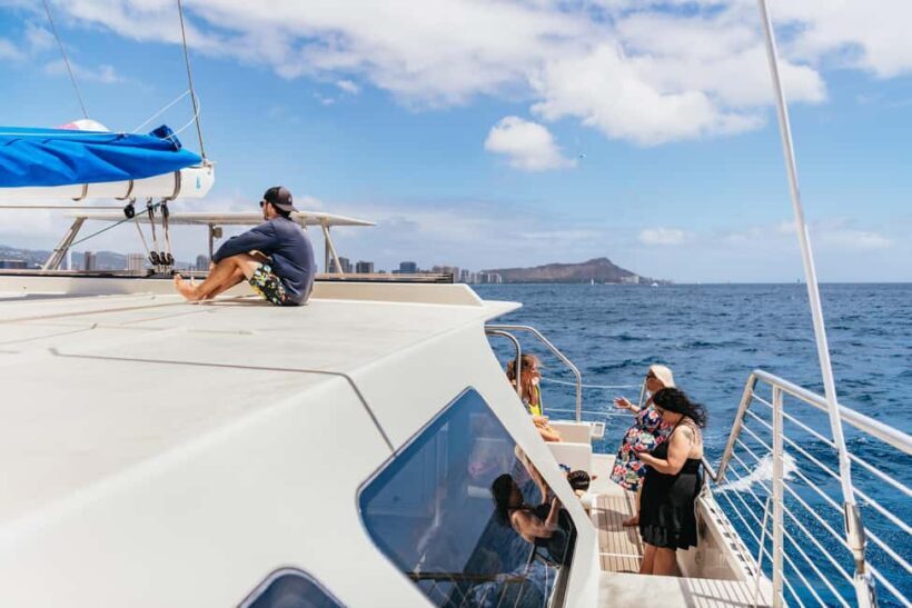 Oahu: Waikiki Turtle Snorkel Sail - FAQ