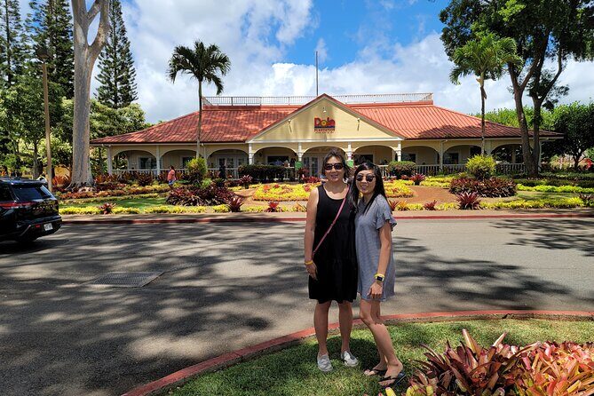 Oahu's Fun and Foodie Tour Groups of 5 or more Only! - Key Points