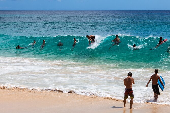 Oahus Ultimate Grand Circle Island Tour With Snorkeling and More - Lunch at North Shore