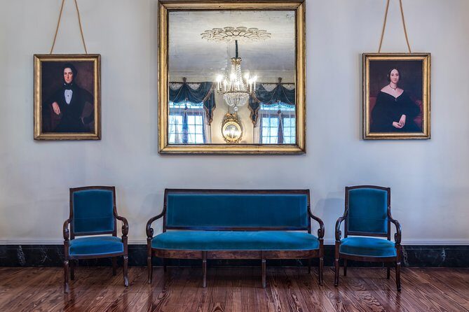 Oak Alley Plantation Tour with Transportation - FAQ