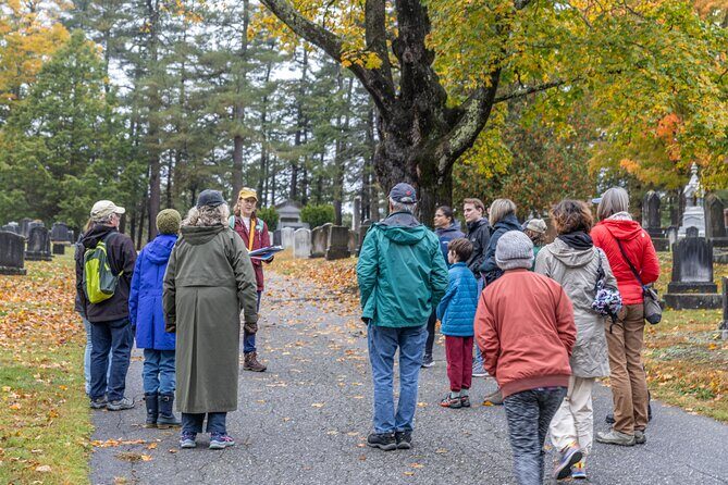 Oak Grove Cemetery Walking Tour - Participating in Traditional Burial Customs