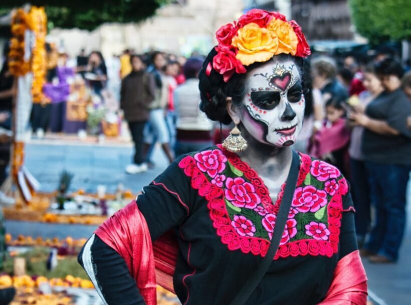 Oaxaca: Day of the Dead Evening Walking Tour with Dinner - The Sum Up