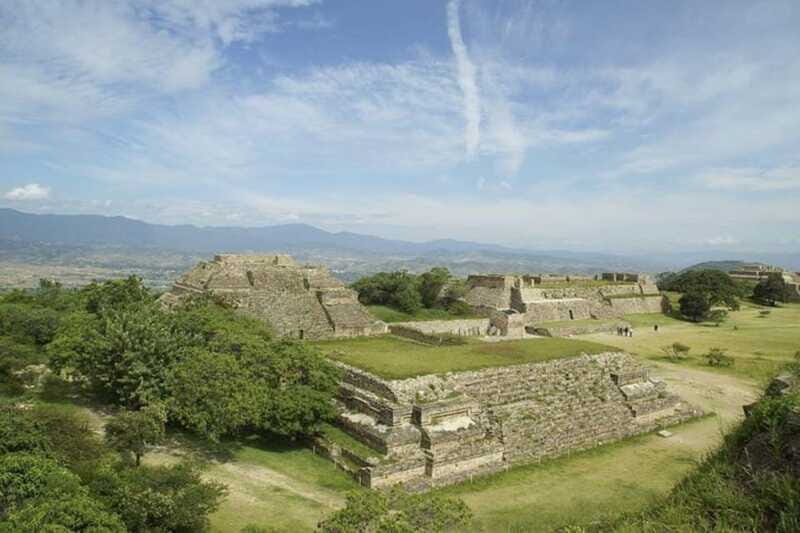 Oaxaca: Monte Alban & Atzompa Private Tour - Who Should Consider This Tour?