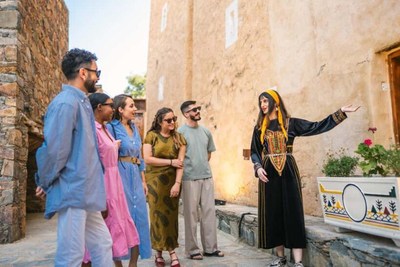 Oaxaca: Private Mitla Tour with Chocolate Tasting by Car - Who Should Consider This Tour?