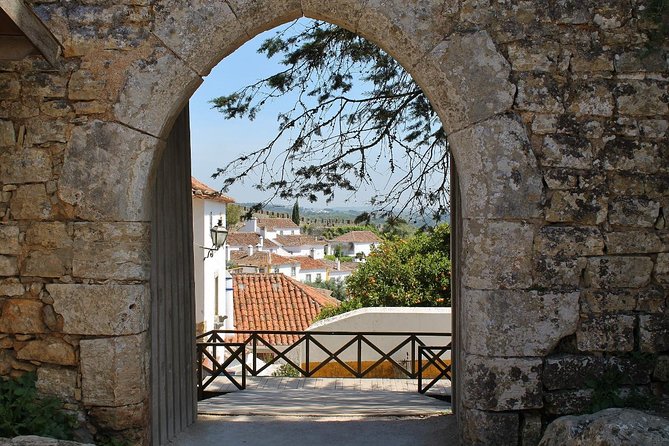 Óbidos Historic Village and Mafra Palace Private Tour - Exploring the Mafra National Palace and Monastery