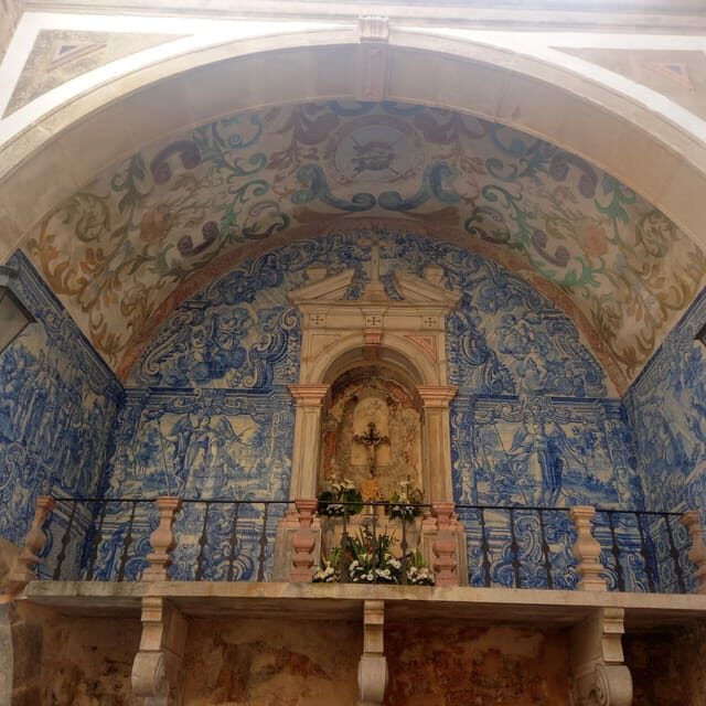 Óbidos Medieval Village & Buddha Eden Tour - FAQ