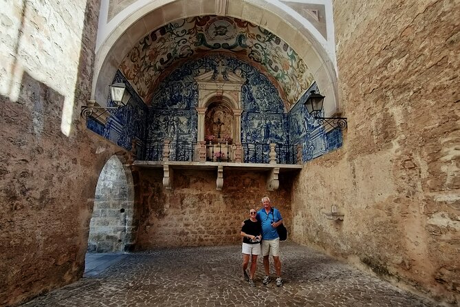 Obidos Medieval Village World Heritage Private Tour - Discovering the Alcobaca Monastery