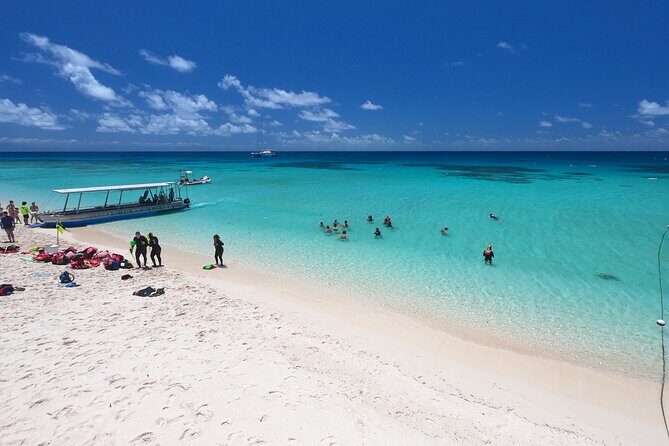 Ocean Spirit Sail to Michaelmas Cay Snorkel or Dive, from Cairns - Key Points