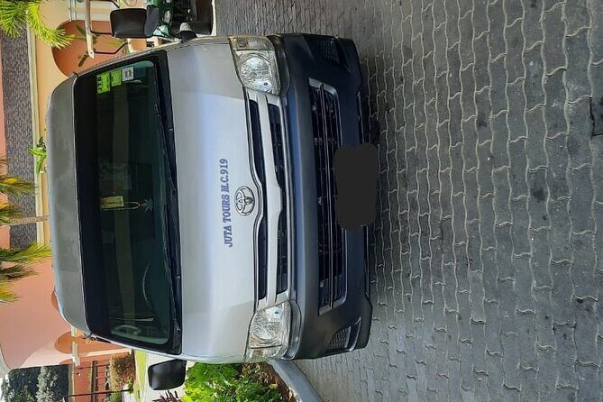 Ochi Rios Hotels Private Airport Transfer - A Comfortable, Hassle-Free Start to Your Vacation