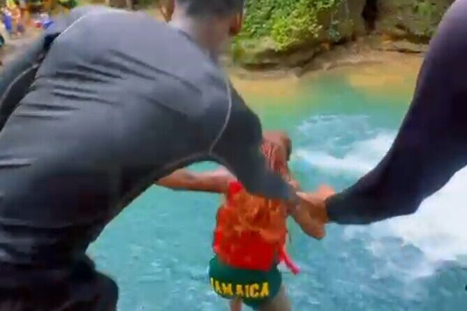 Ocho Rios and Blue Hole Eco Experience from Kingston - Authentic, Responsible Tourism