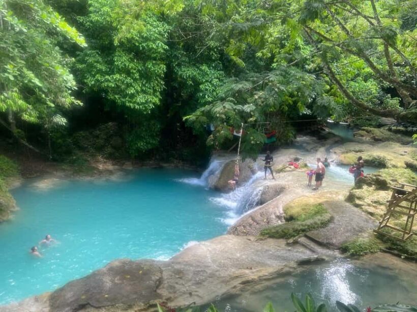 Ocho Rios: Blue Hole and Bamboo River Rafting - Authenticity and Value: What Travelers Say