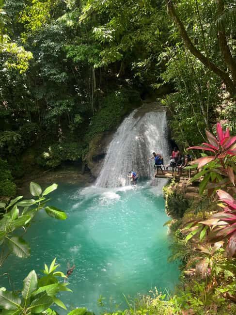 Ocho Rios : Blue Hole and Sightseeing Tour - Transportation and Practicalities