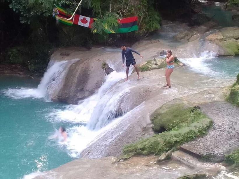 Ocho Rios : Blue Hole and Sightseeing Tour - FAQ