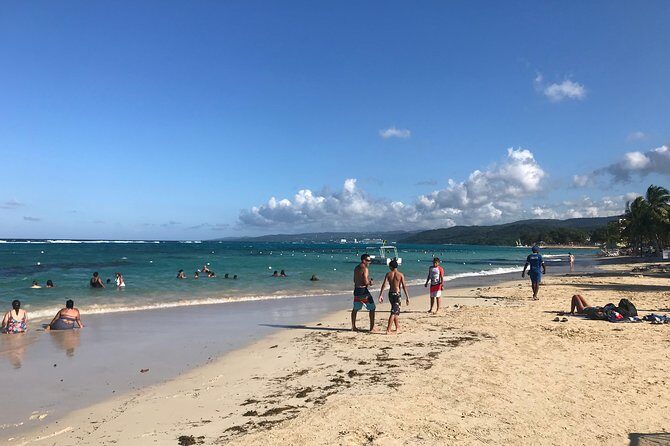 Ocho Rios City Bus Tour (Beach, Sightseeing & Shopping) - Practical Considerations: Transportation, Timing, and Group Size