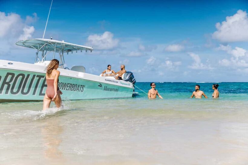 Ocho Rios: Full Day Powerboat Trip to Dunn's River Falls - An In-Depth Look at the Powerboat to Dunns River Falls