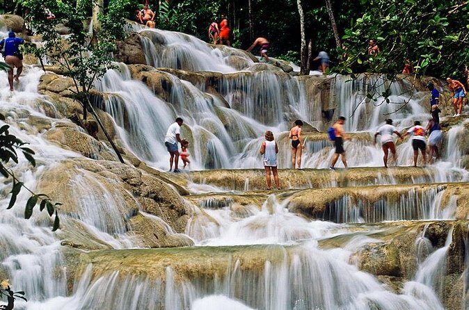 Ocho Rios Highlight Tour Including Dunn's River Falls - FAQs
