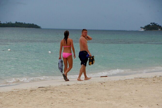 Ocho Rios Shore Excursion Bamboo Blu Beach and Shopping Tour - Key Points