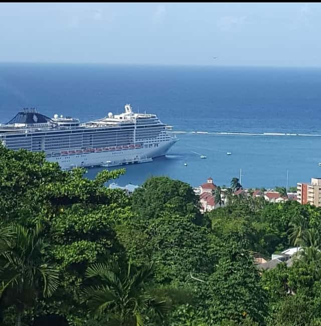 Ocho Rios: Sightseeing& Beach With stops for Lunch& Shopping - Key Points