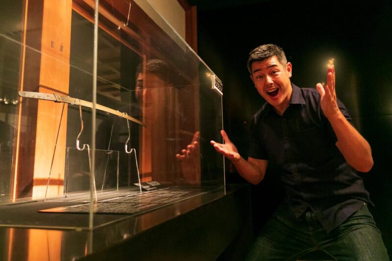 Odawara: Guided Ninja & Samurai Tour of Odawara Castle - Guided Tour of Odawara Castle