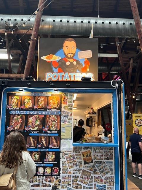 Odense: Guided tour guide in Spanish - Key Points