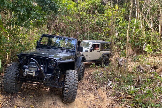 Off-Road Jeep Adventure from Carolina - Authenticity and Personalized Service