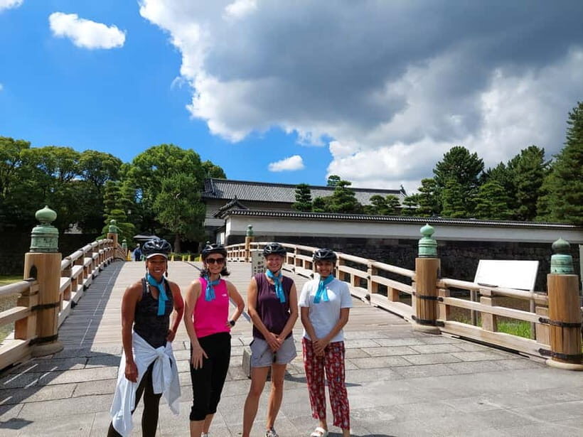 Off the beaten path E-bike tour tokyo with Local guide, 3hrs - An Authentic Way to Experience Tokyo on Two Wheels