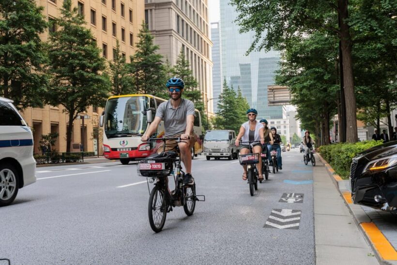 Off the beaten path E-bike tour tokyo with Local guide, 3hrs - FAQs
